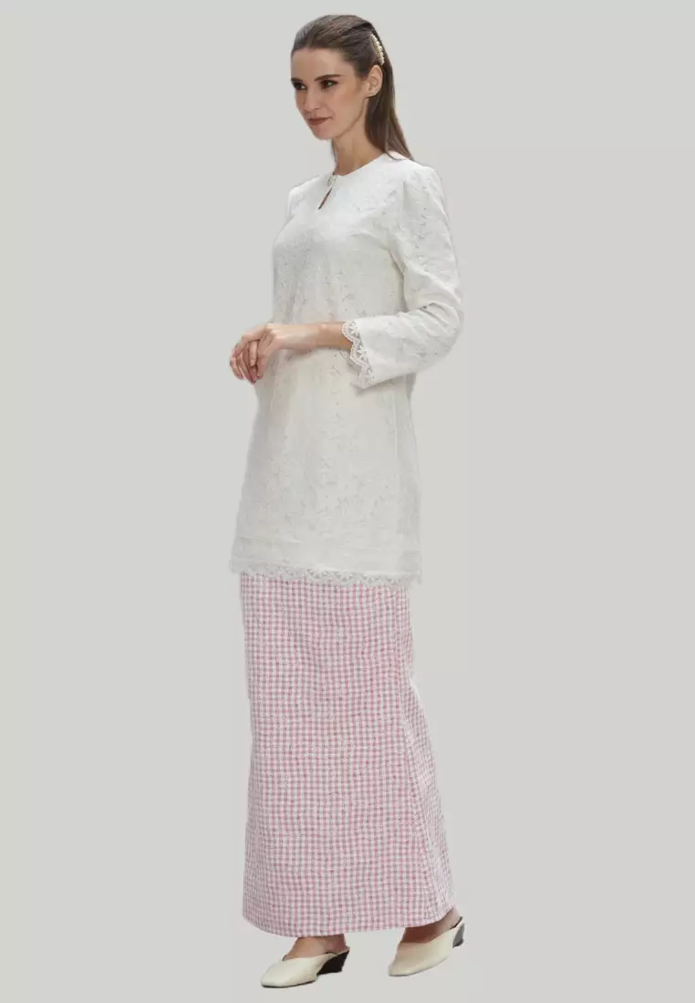 線上選購 Loveaisyah White Lace Modern Baju Kurung with Checkered Embroidery ...