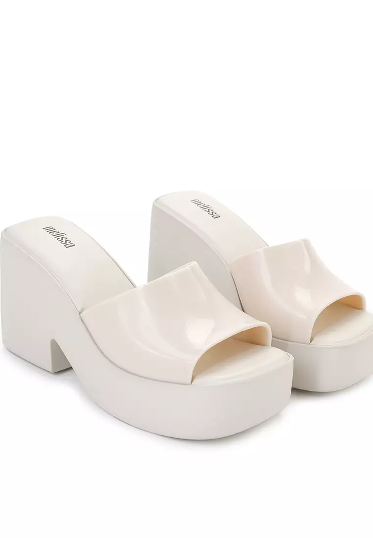 Jual Melissa Posh Ad Original 2026 | ZALORA Indonesia