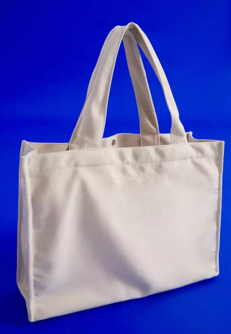 Jual GENTLEWOMAN GTWM Logo Box Tote Bag Original 2025 | ZALORA Indonesia