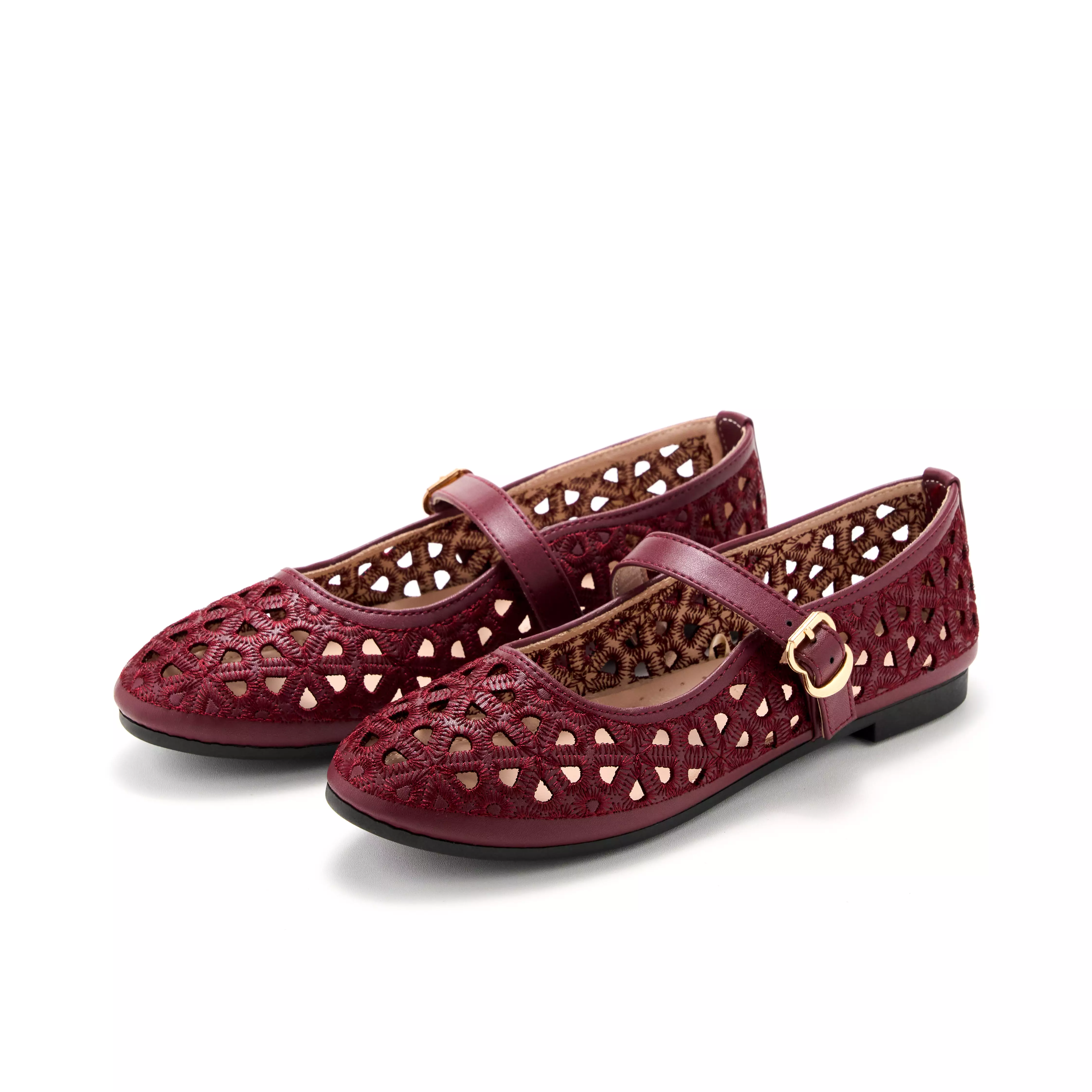 Jual Berrybenka Label Sofia Meita Embroidered Mary Jane Maroon Original ...