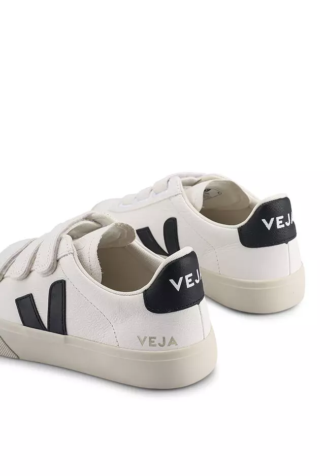 Jual VEJA Recife Logo Chromefree Sneakers Original 2025 | ZALORA Indonesia