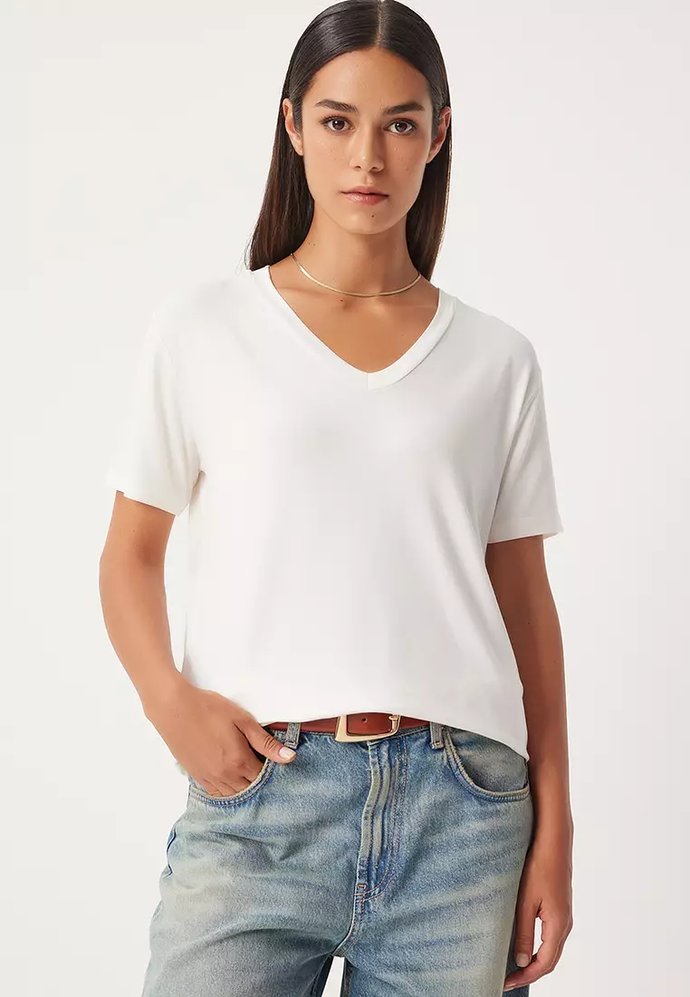Buy Happiness Istanbul Basic V Neck Tee 2025 Online | ZALORA