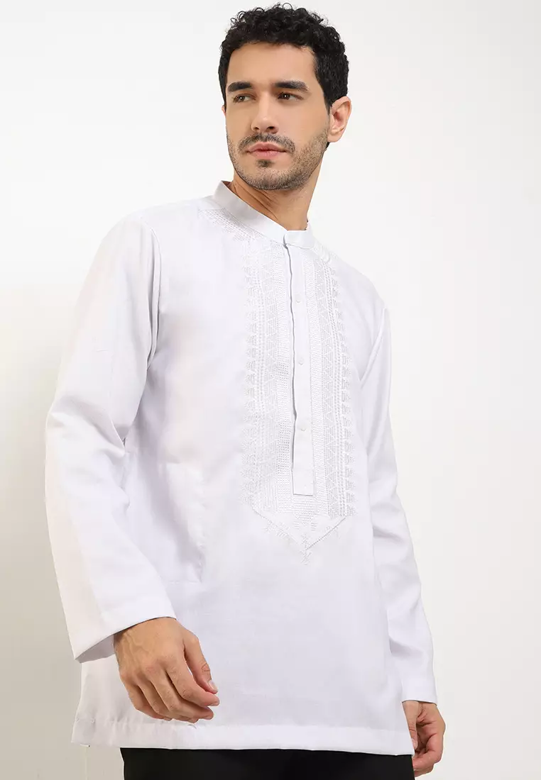 Preview Itang Yunasz Original Official Store di ZALORA Indonesia