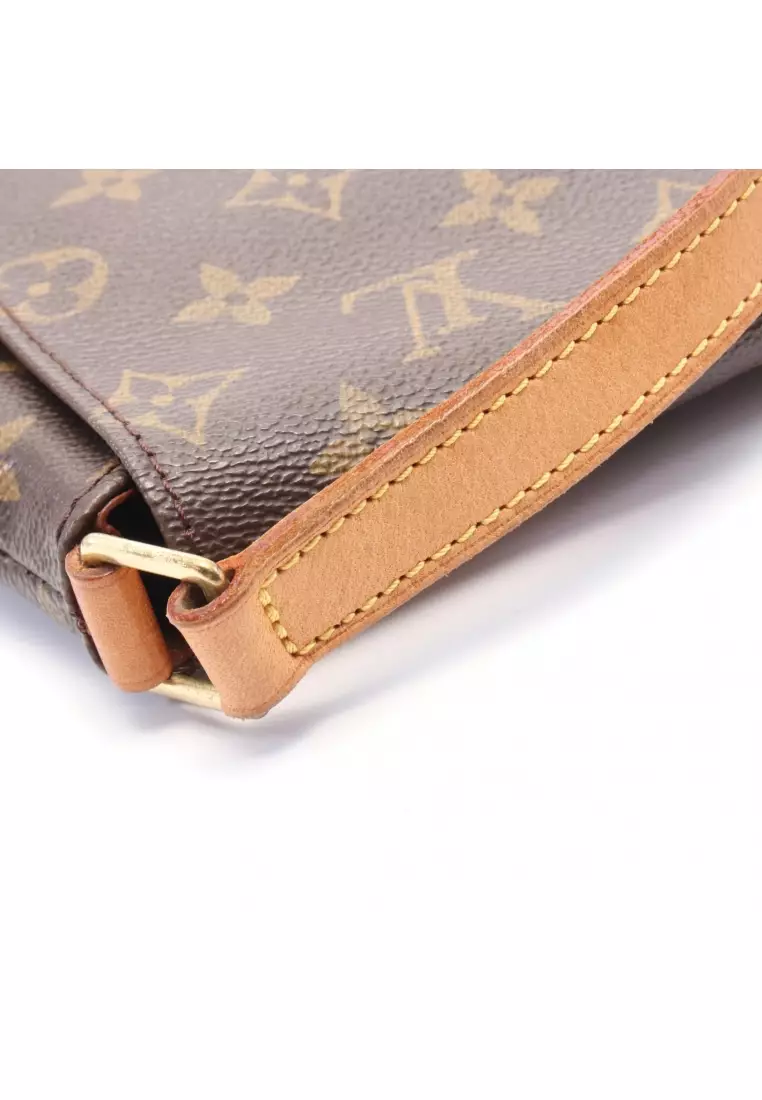 Buy Louis Vuitton Pre-Loved Louis Vuitton Musette Salsa long strap ...