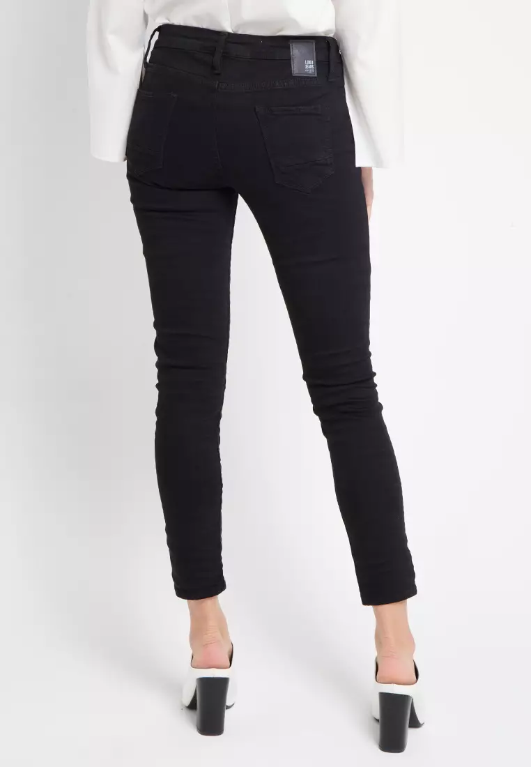 Jual LOGO JEANS Wanita Skinny C7 Series Black Original 2026 | ZALORA ...