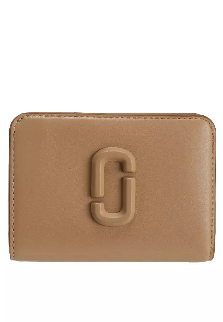 Buy Marc Jacobs The Covered J Marc Mini Compact Wallet Online | ZALORA ...