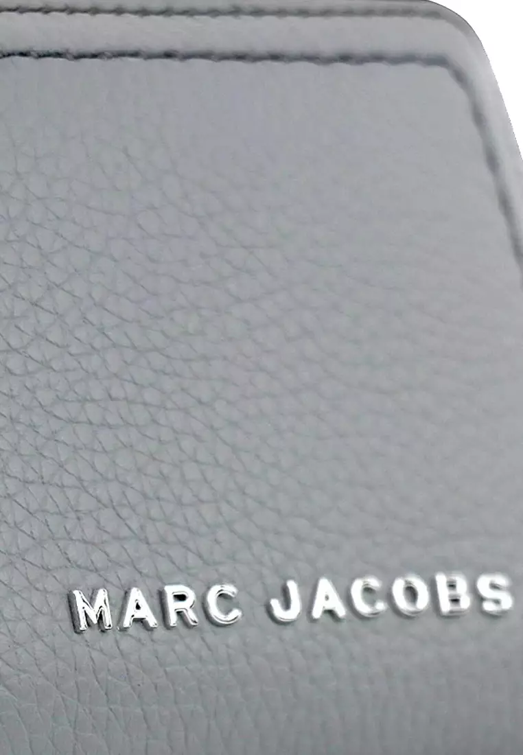 Buy Marc Jacobs Marc Jacobs Groove Mini Compact Wallet in Rock Grey ...