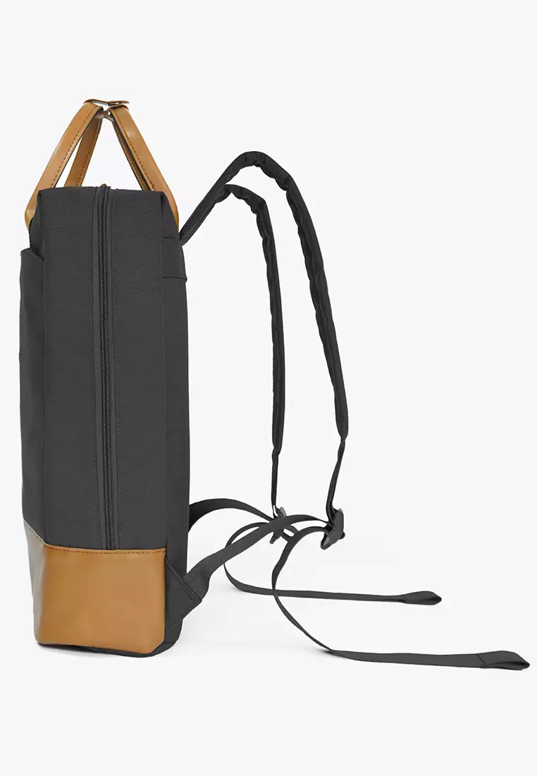 Buy COUNTRY HIDE COUNTRY HIDE EARTH Eco-Friendly Water Resistant Laptop ...