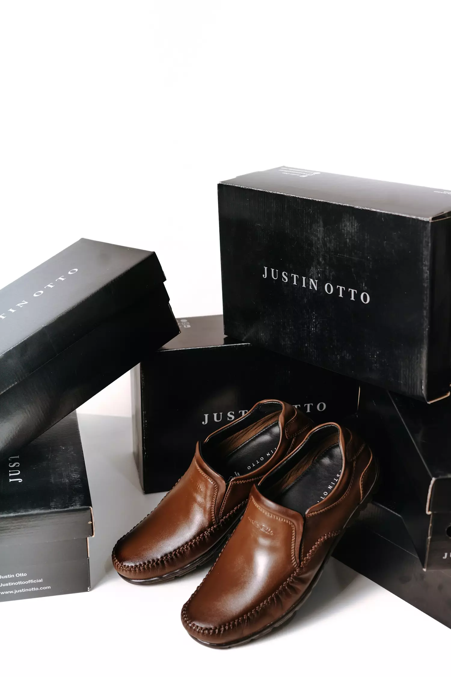 Jual Justin Otto Justin otto Sepatu Pantofel Pria art jimny 711 Warna ...