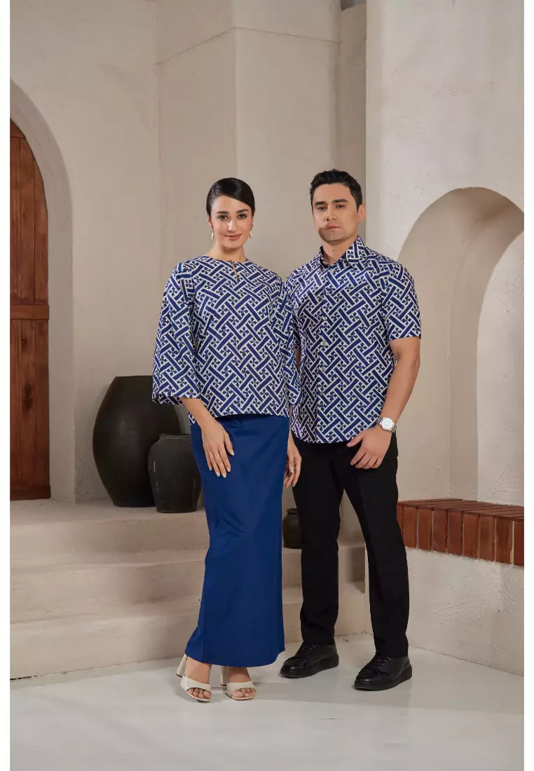Buy Amar Amran Kurung Kedah Batik Moden 2025 Online | ZALORA
