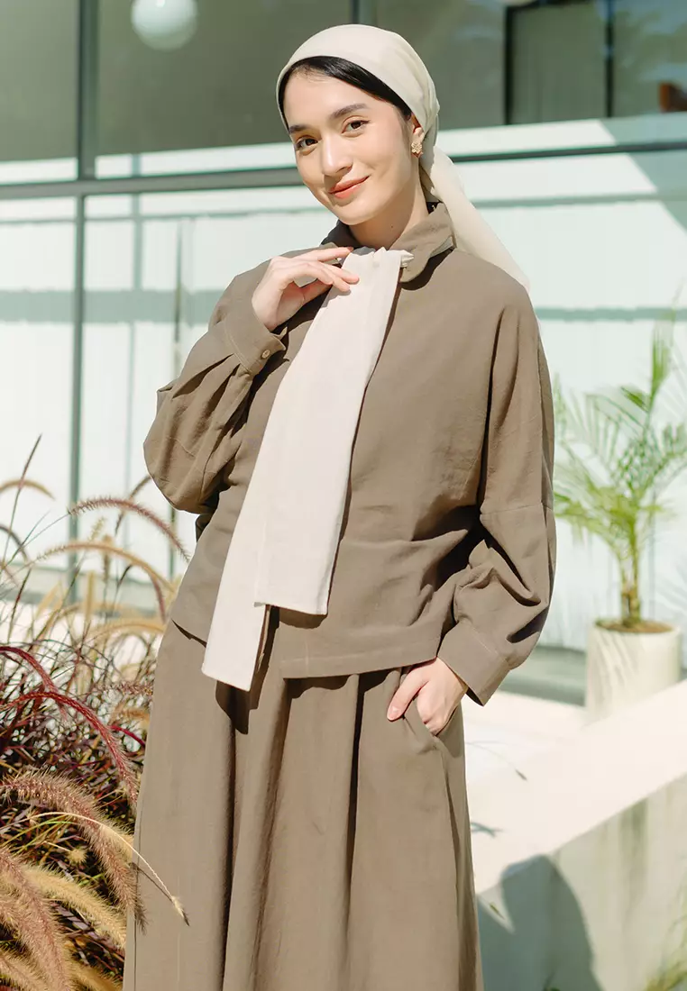 Jual Lozy Hijab Noona Set Soft Brown Original 2025 | ZALORA Indonesia