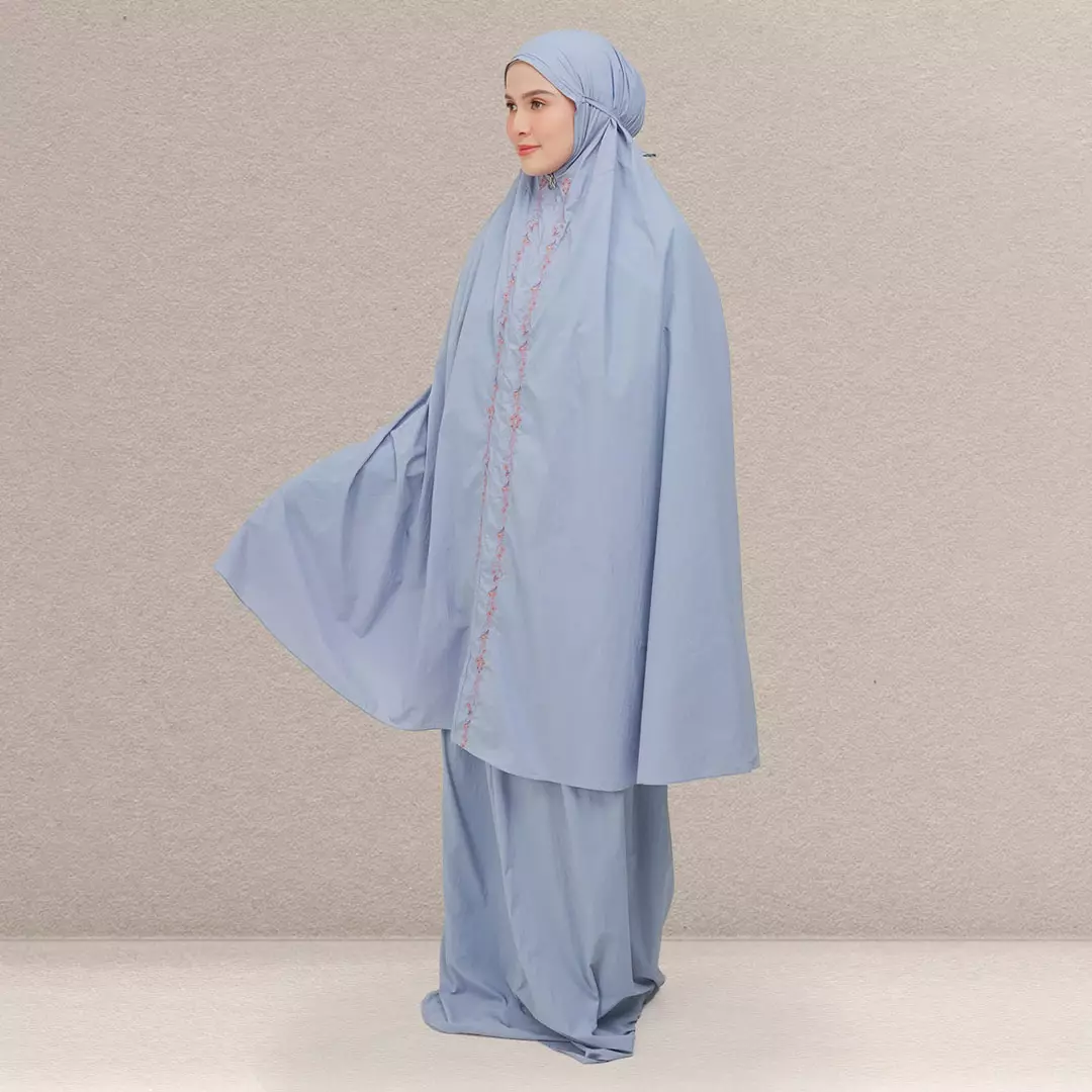 Jual DOA DOA - Qilla Travel Prayer Robe - Blue Original 2025 | ZALORA ...
