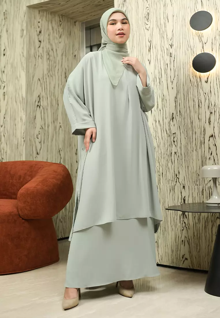 Jual Lozy Hijab Haifa Tunik Set Iced Aqua Original 2024 | ZALORA ...