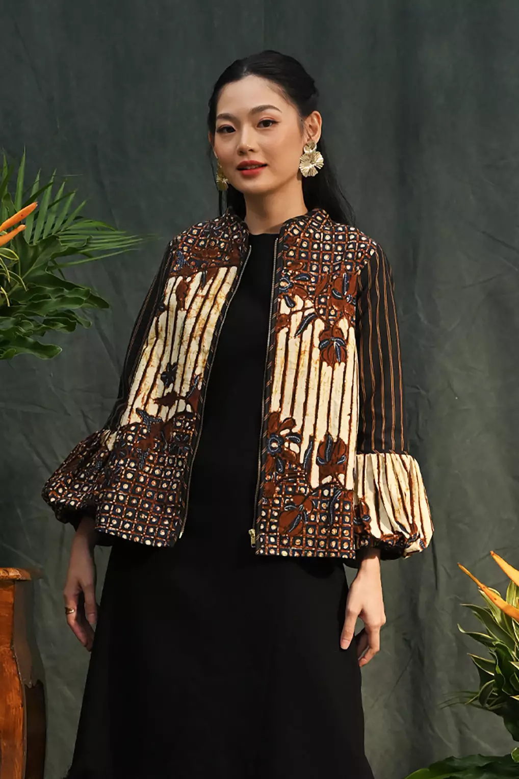 Jual Nona Rara Batik NONA RARA - Viremi Tulis Sogan T3158, Blouse Batik ...