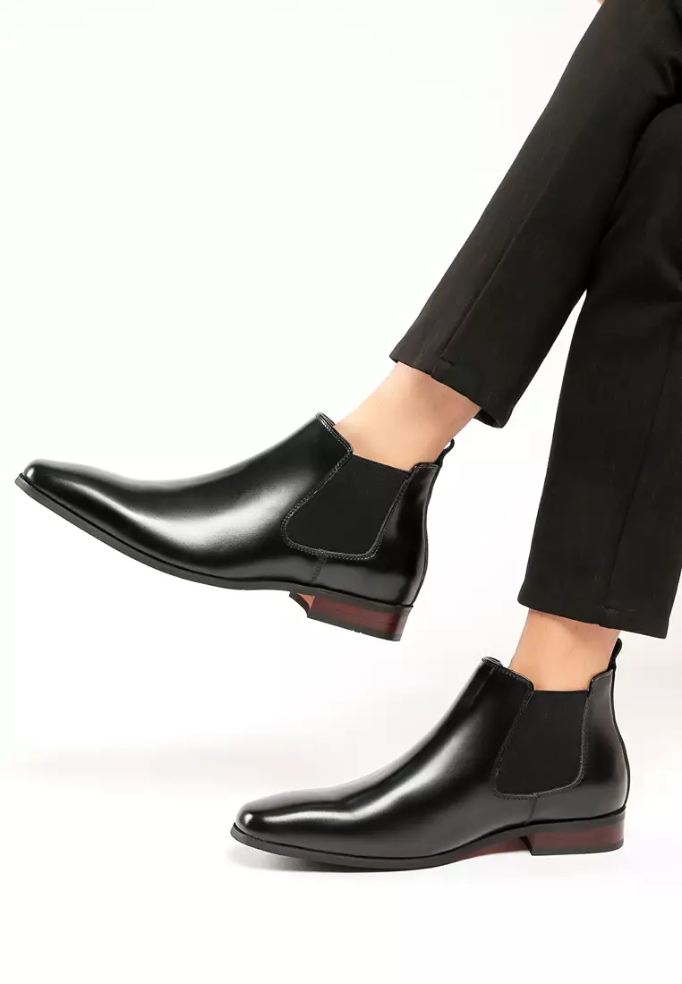Buy Twenty Eight Shoes Gin Leather Chelsea Boot KB712 Online | ZALORA ...