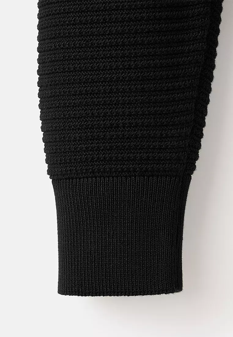 Buy MANGO Man Structured Knitted Cardigan with Zip 2026 Online | ZALORA