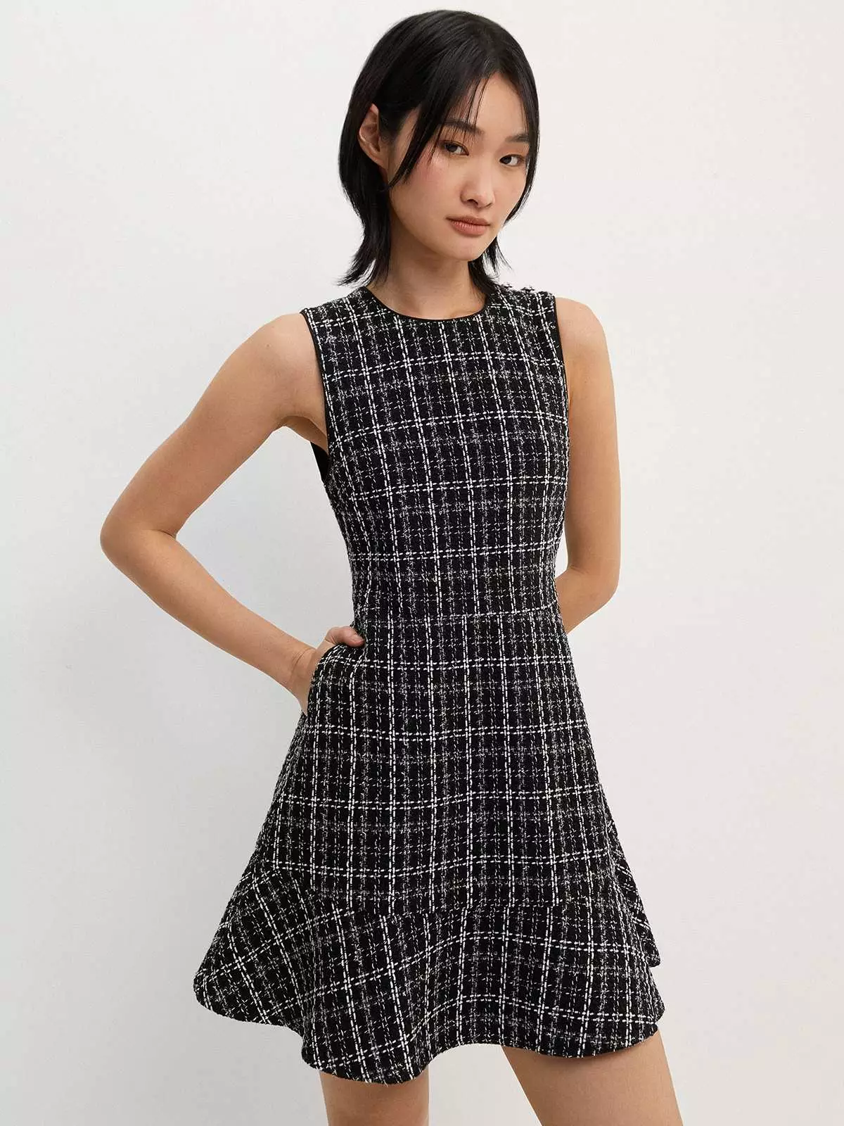 Jual POMELO FASHION Tweed Mini Dress - Black Original 2025 | ZALORA ...