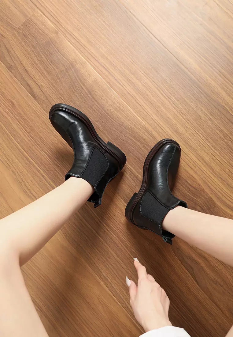 Buy Twenty Eight Shoes 3.5CM Vintage Microfiber Leather Chelsea Boots ...