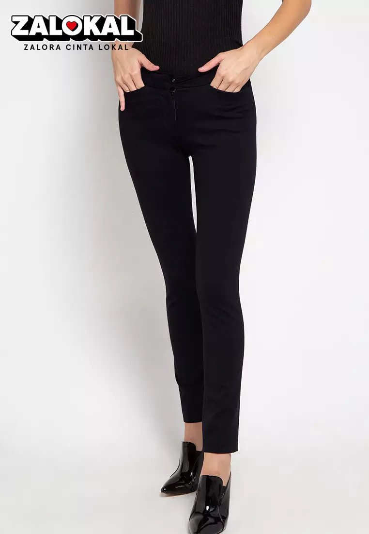 Jual Cardinal Skinny Pants Original 2024 | ZALORA Indonesia