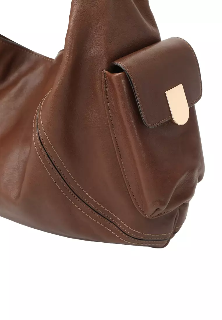 Buy BERACAMY Arial Side Pockets Hobo Bag II - Cacao 2026 Online ...