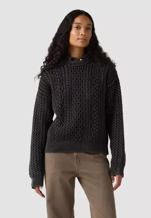 Levi's For Women | Exclusive Deals @ ZALORA SG