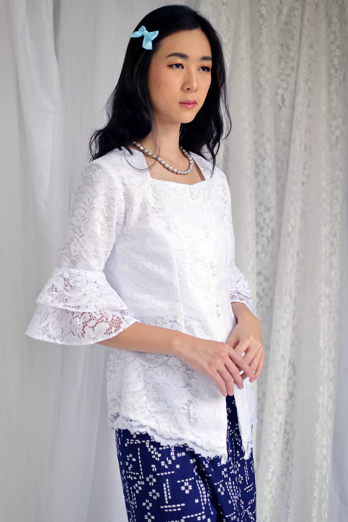 Jual DhieVine Batik Malika Embun Pagi Putih Kebaya Raya Original 2025 ...