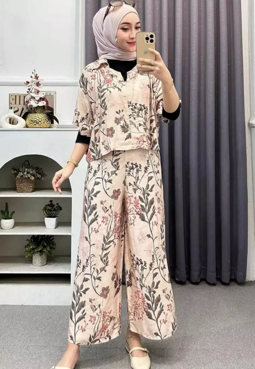 Jual Elegant Batik Setelan Kulot Crop Jumbo Soft Krem Premium Modern ...