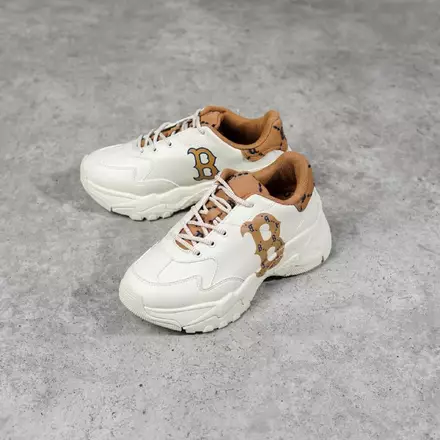 Jual MLB Sports Original Terbaru 2025 | ZALORA Indonesia