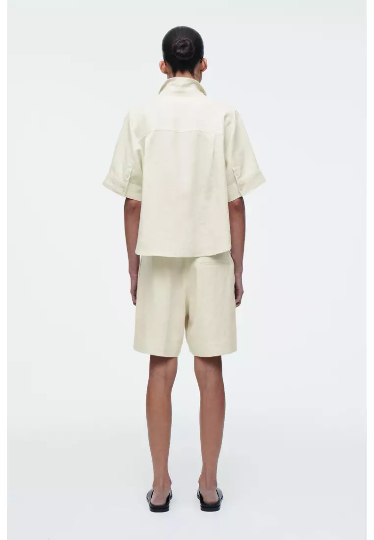 Jual COS TAILORED ELASTICATED LINEN SHORTS Original 2025 | ZALORA ...