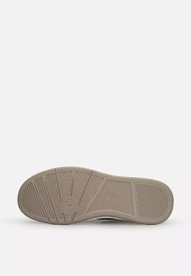 Buy ONE UP Travis Men's Lifestyle Classic Shoes 2026 Online | ZALORA ...
