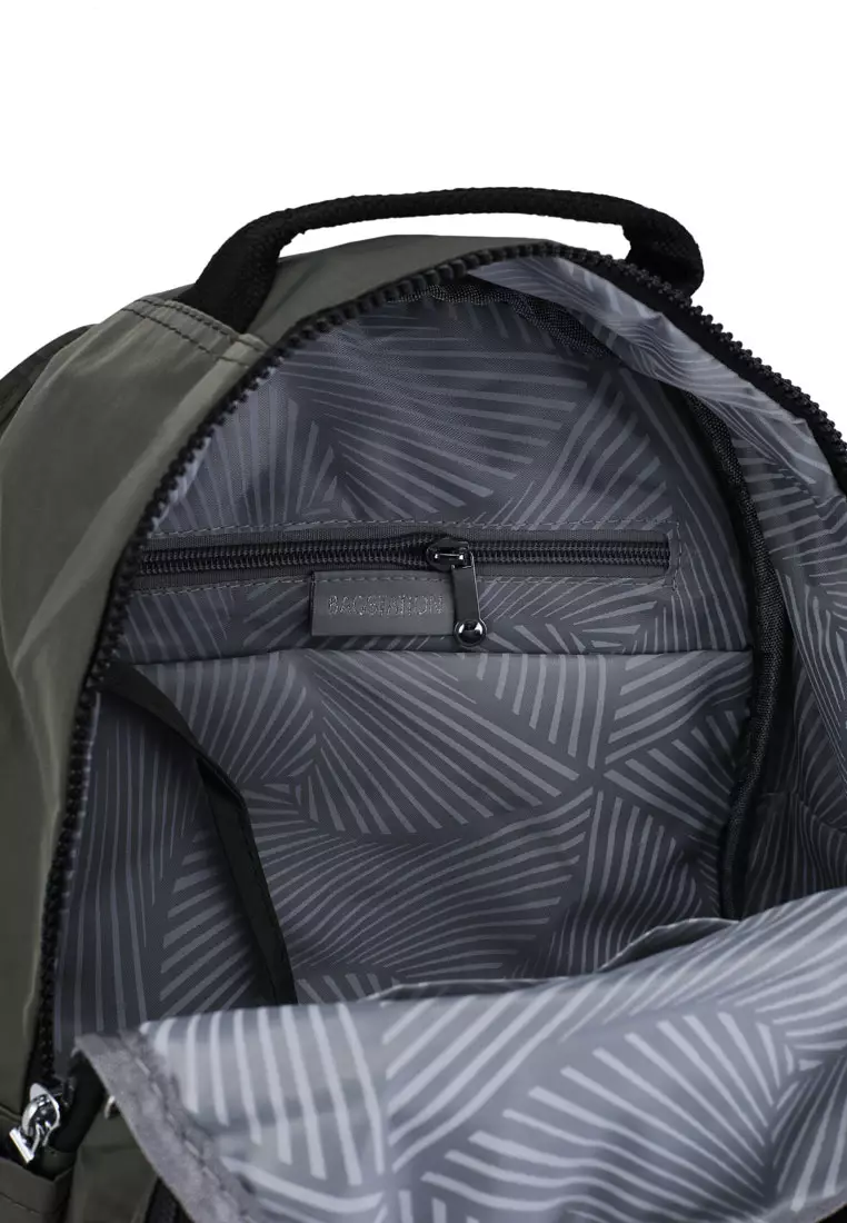 Jual Bagstation Contrast Zip Nylon Small Backpack Original 2025 | ZALORA Indonesia