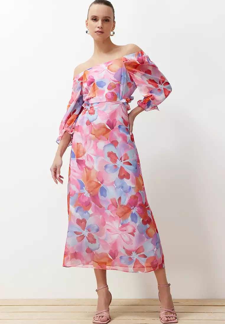 Buy Trendyol Pink Floral Patterned A-Line Carmen Collar Chiffon Lined ...