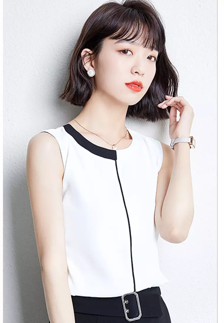 Buy Halo Color Block Sleeveless Blouses 2025 Online | ZALORA