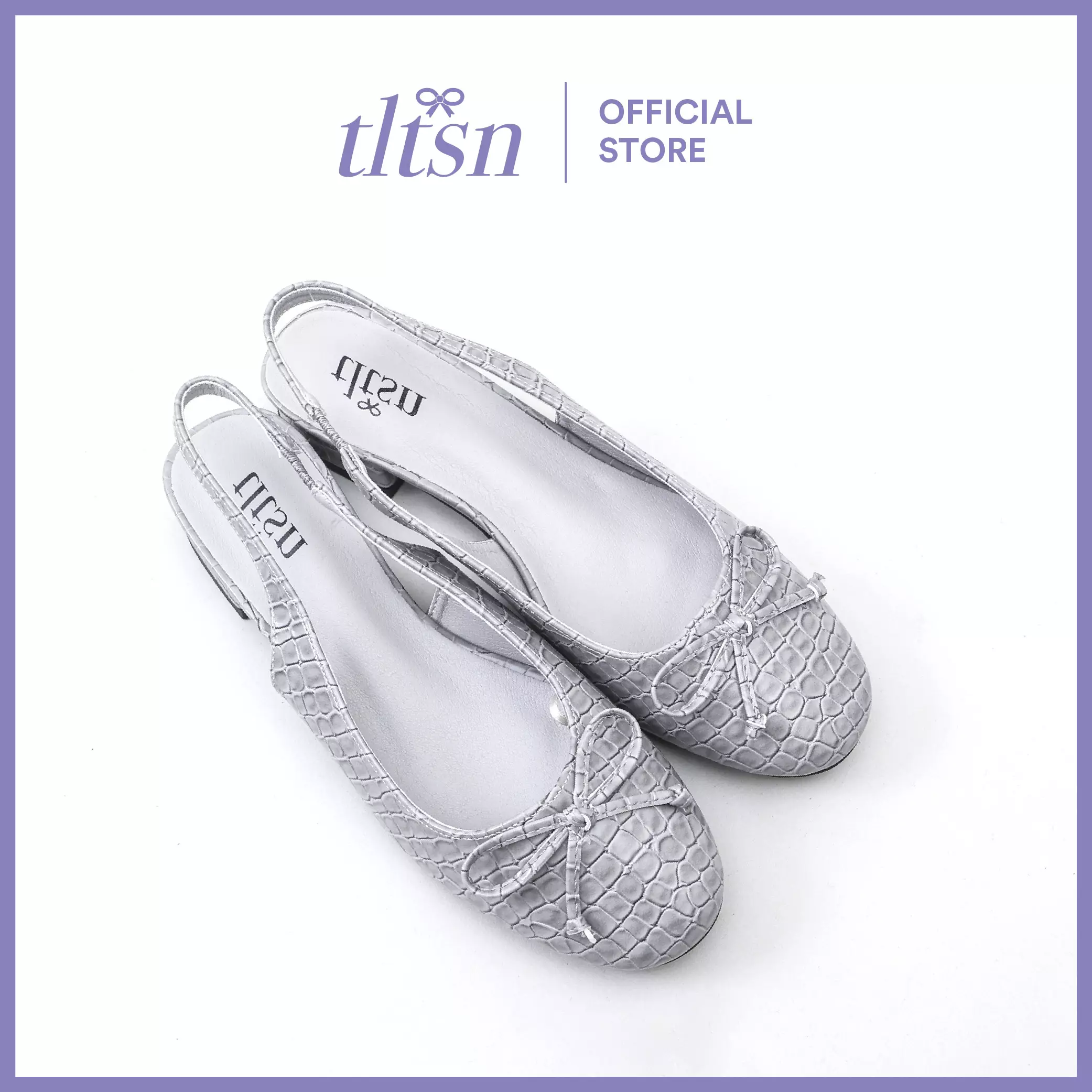 Jual The Little Things She Needs The Little Things She Needs - HELGA ...