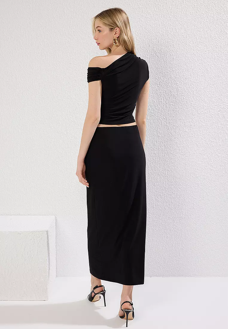 Buy Trendyol Black Gathered/Draped Detail Asymmetrical Collar Flexible ...