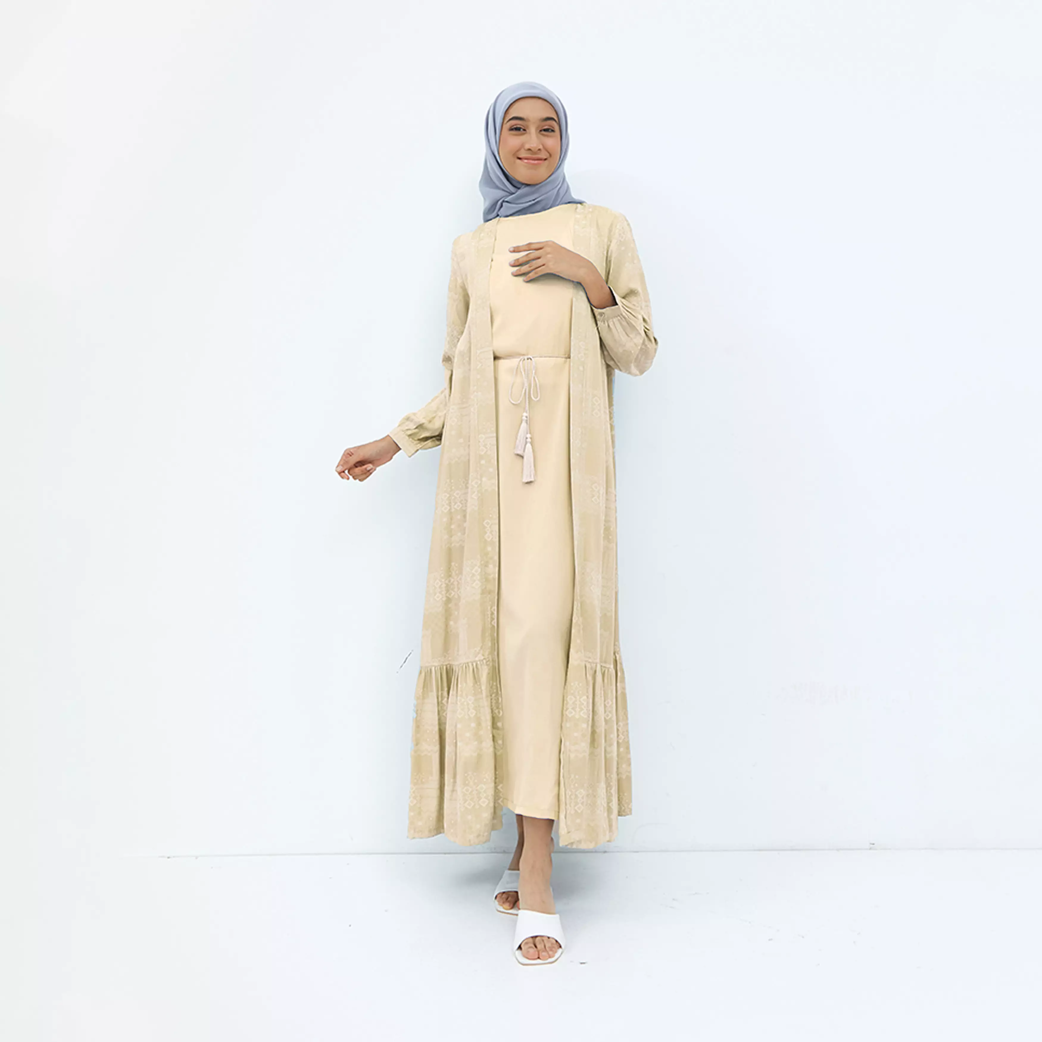 Jual Geela Geela X Aurelie Hermansyah - Saida Two Set Dress Khaki (G ...