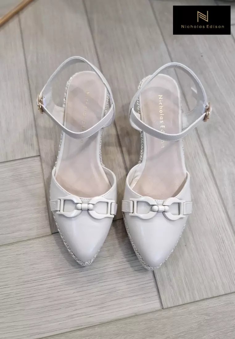 Jual NICHOLAS EDISON Wedge Elodie Cream Original 2026 | ZALORA Indonesia
