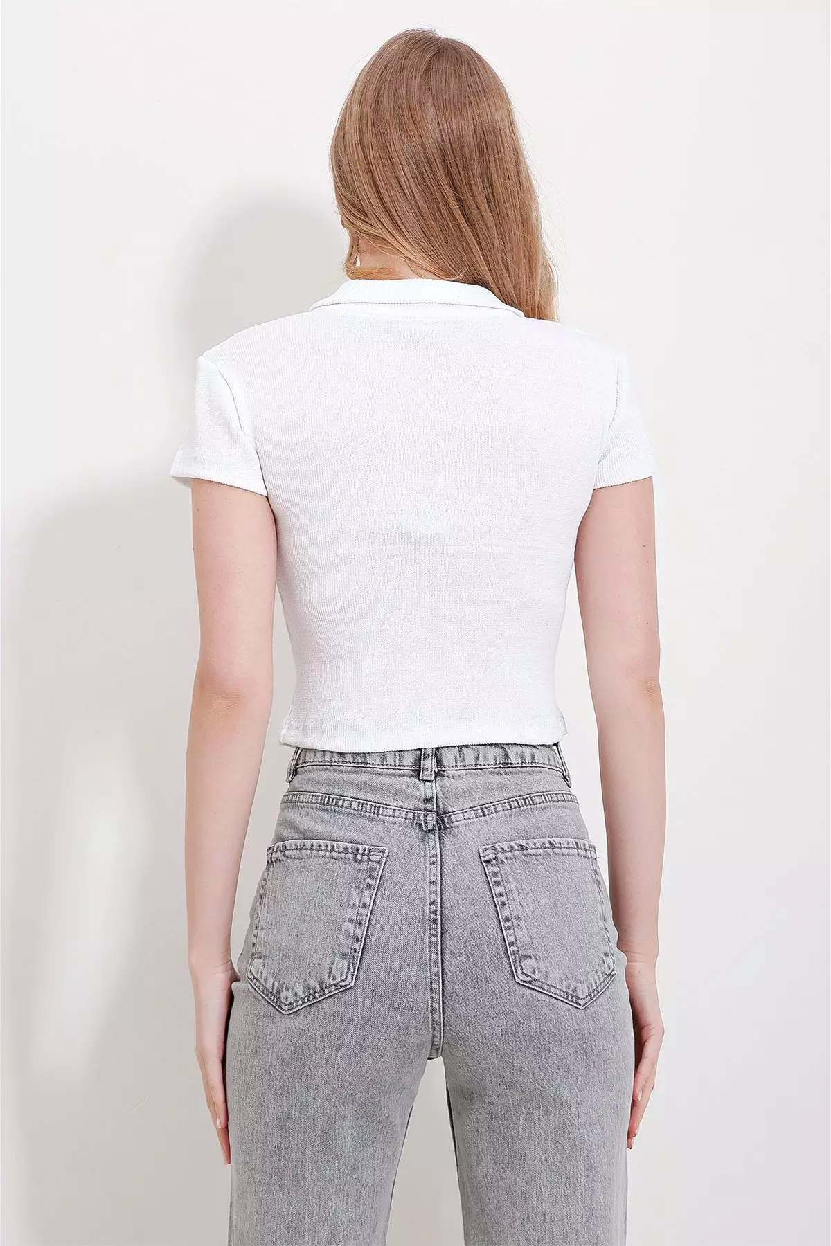 Jual Alacati Crop Polo Shirt Original 2025 | ZALORA Indonesia