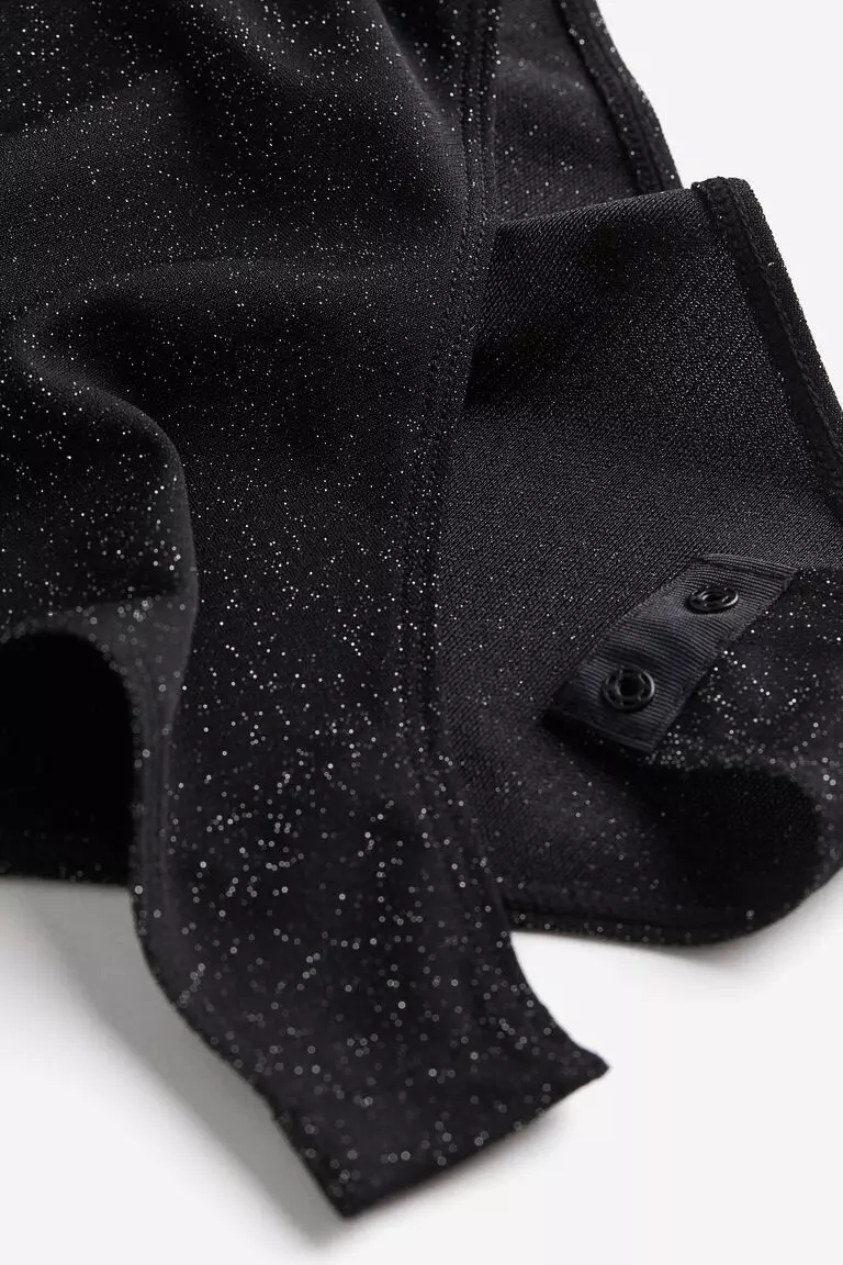 Jual H&M V-neck bodysuit Original 2025 | ZALORA Indonesia