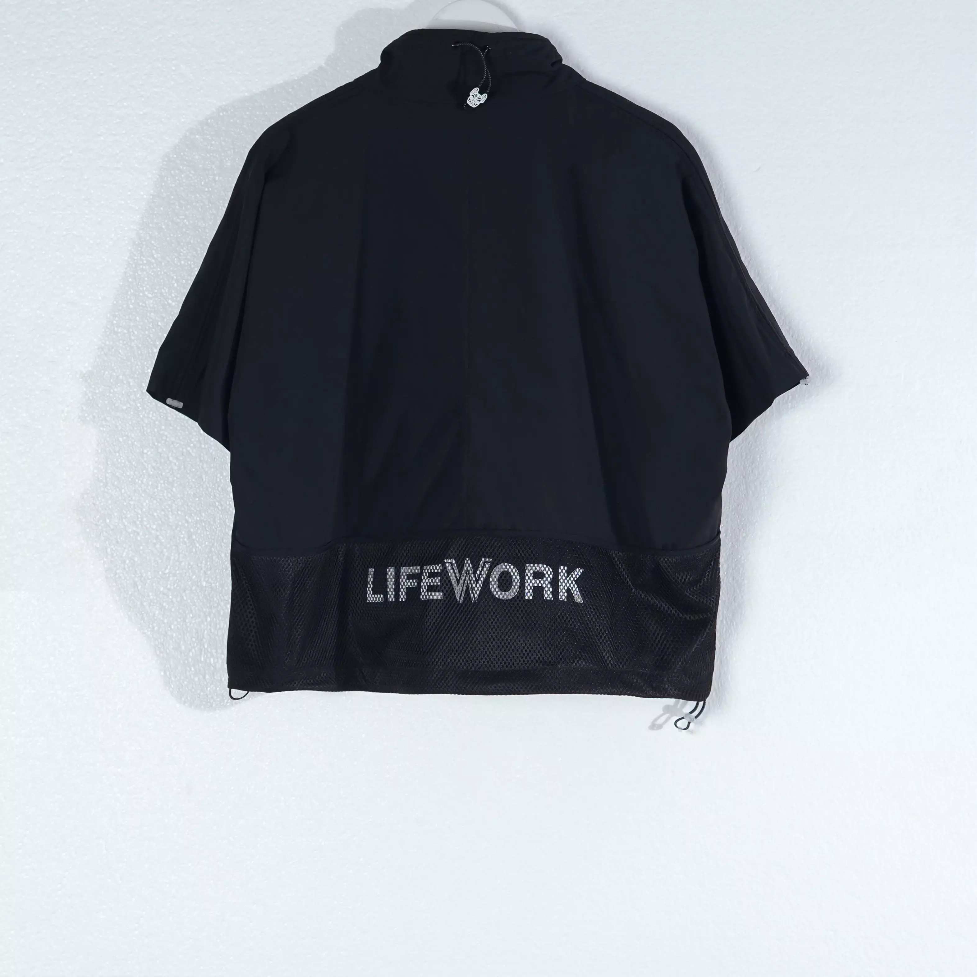Jual LIFEWORK Jaket LIFE WORK RADOG SIDE HEAD POCKET WHITE BLACK ZIP UP TRACK TOP 100% ORIGINAL ...