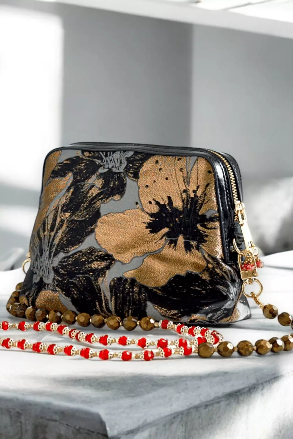 Jual Demure & Co Crystal Embellished Dalia Gardenia Clutch Bag Original ...