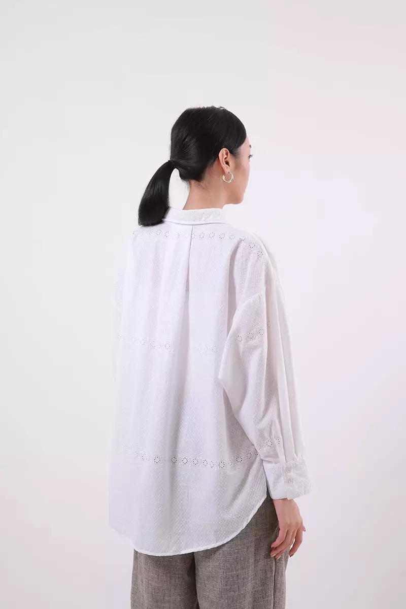 Jual Berrybenka Label Rai Embroidery Shirt White Original 2024 | ZALORA ...