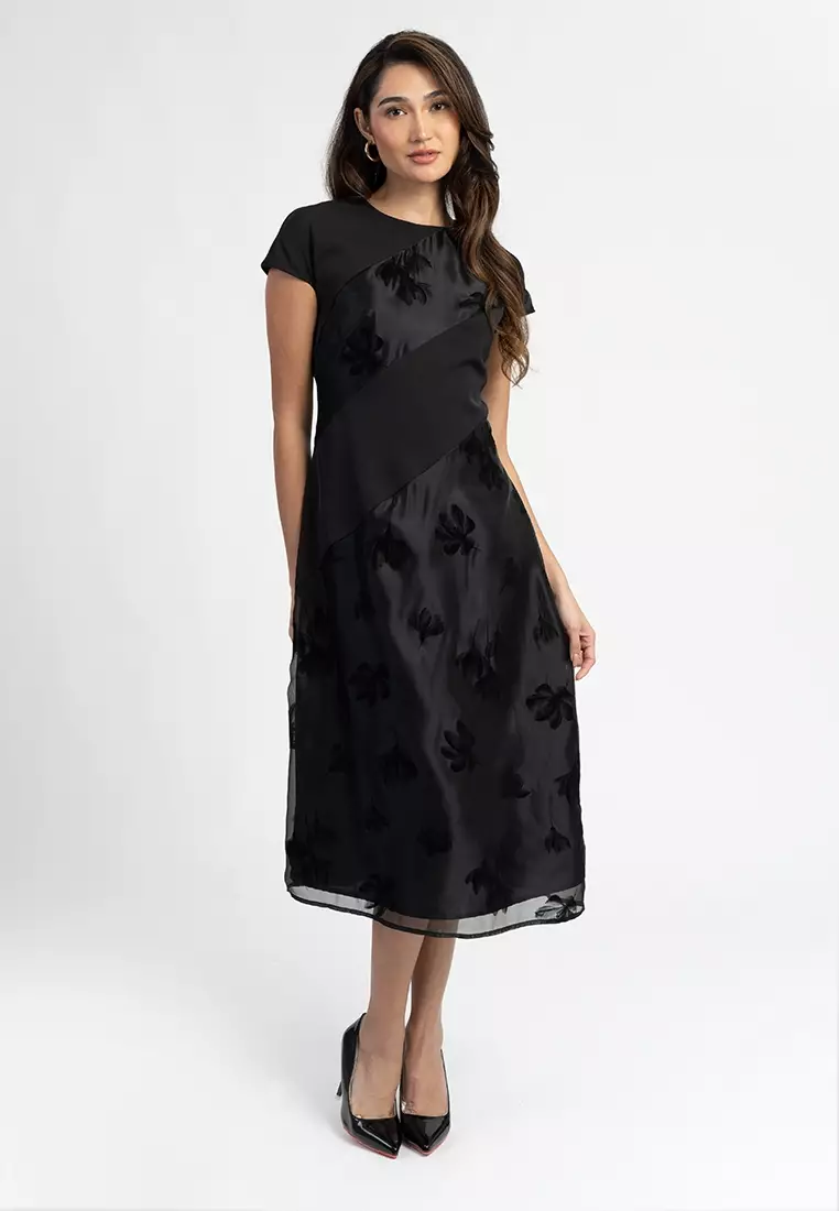 Buy Apple & Eve Olivia Classic Elegance A-Line Dress 2026 Online ...