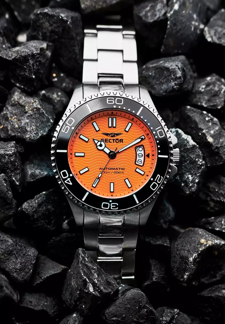 Buy Sector 【3 Years Warranty】Sector 230 43mm Men's Quartz Watch R3223161012 2025 Online | ZALORA ...