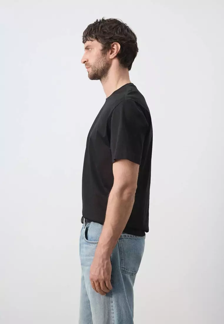 Buy MANGO Man Regular Fit T-Shirt 2026 Online | ZALORA