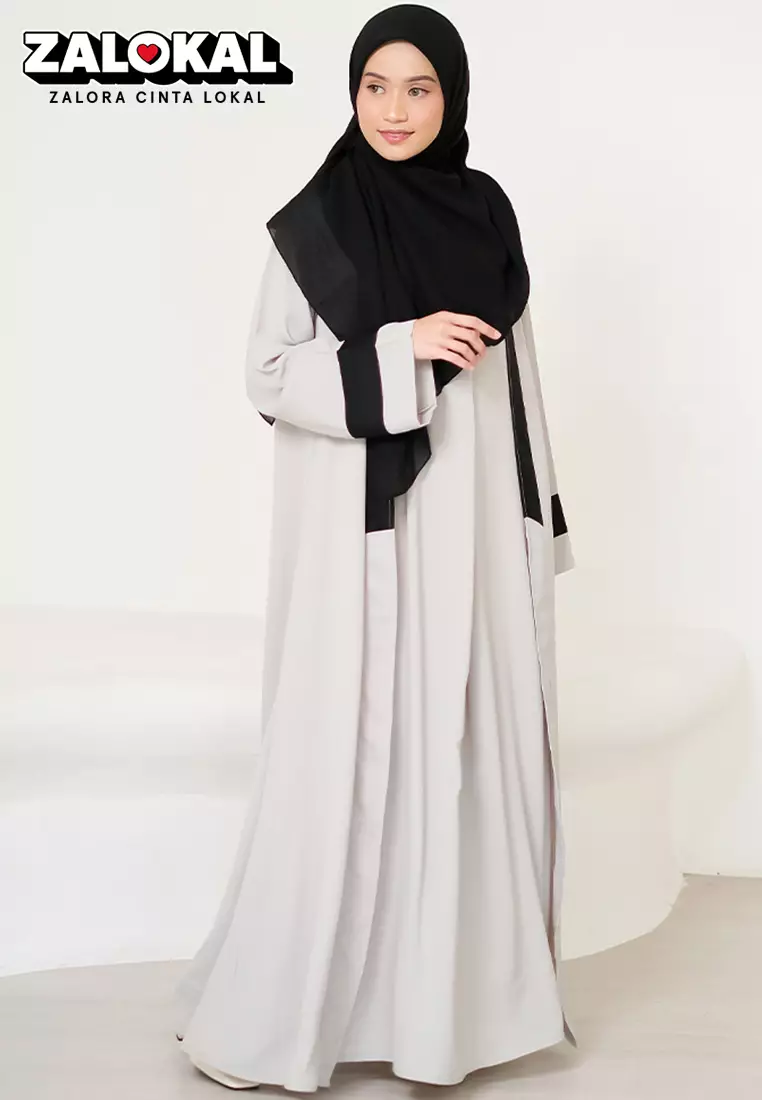 Jual Lozy Hijab Faaza Abaya Set Light Grey Original 2024 | ZALORA Indonesia