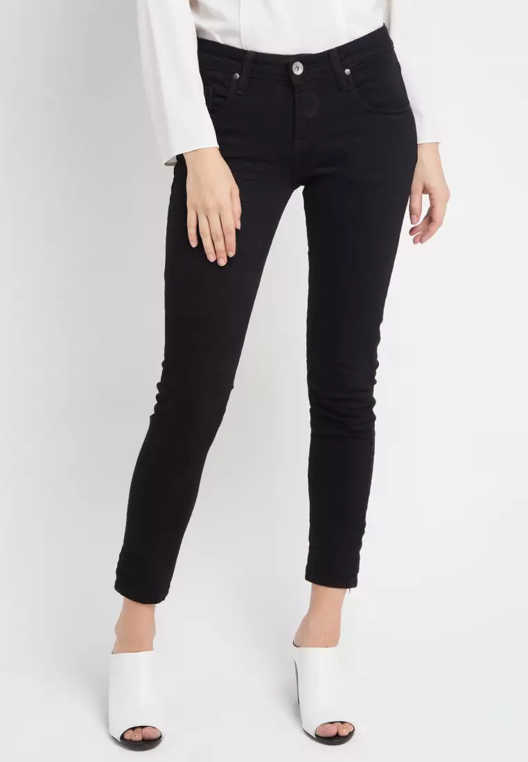 Jual LOGO JEANS Wanita Skinny C7 Series Black Original 2026 | ZALORA ...
