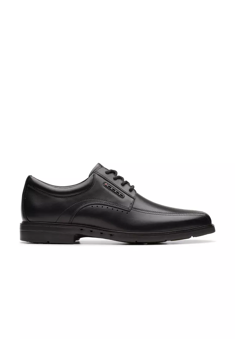 Buy Clarks Mens Un Kendric Way Formal Shoes - Black Leather Online ...