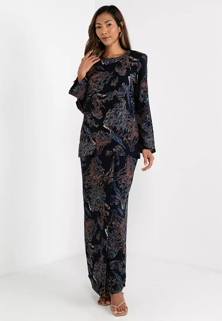 Buy Butik Sireh Pinang Lisa Baju Kurung Kedah Online | ZALORA Malaysia