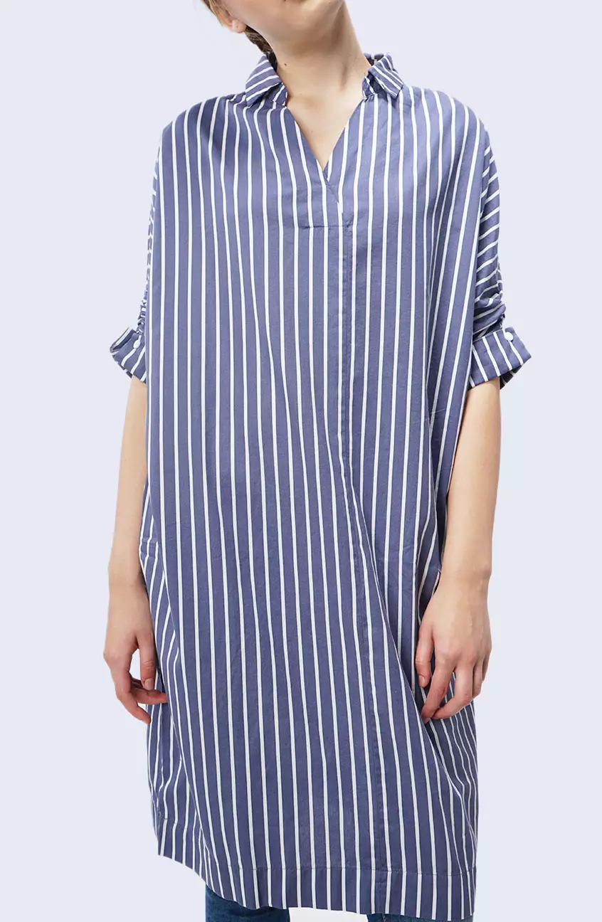 Jual LOGO JEANS Dress Syasya Stripe Navy White Original 2025 | ZALORA ...
